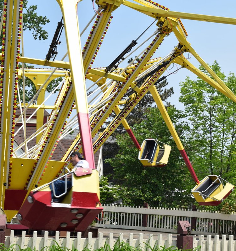 Corn Popper @ Six Flags Darien Lake - Themeparkplanner