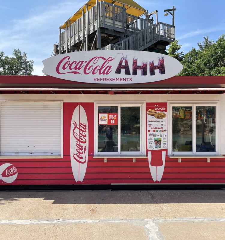 Coca-Cola® Ahh @ Six Flags Fiesta Texas - Themeparkplanner