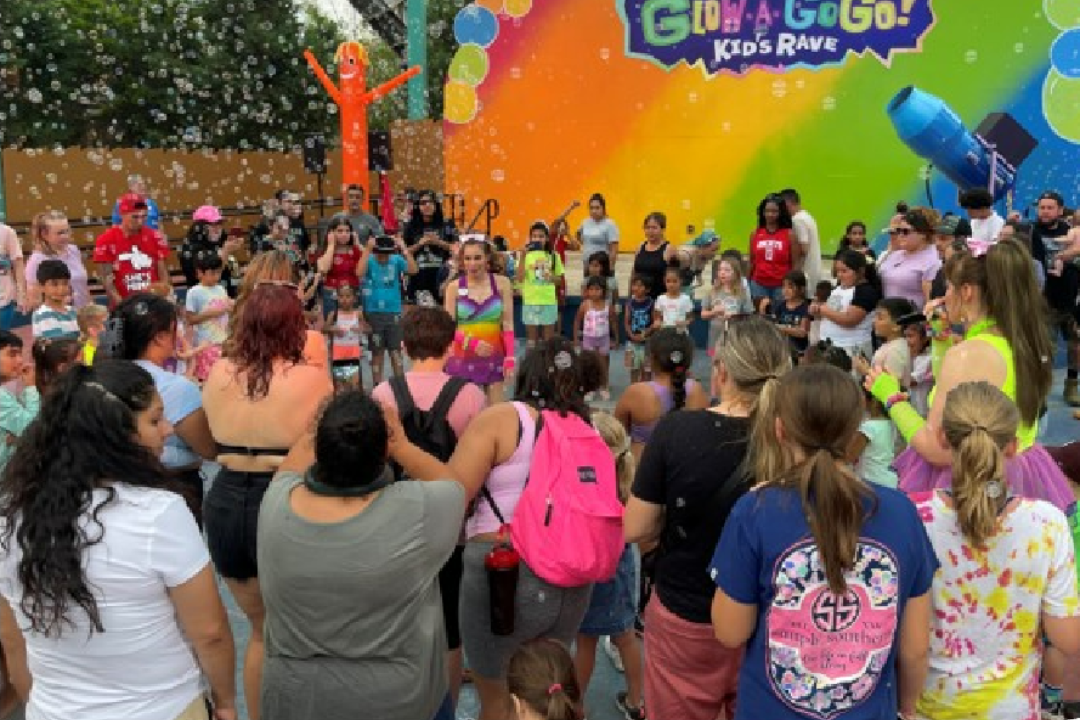 Summer Nights Spectacular - Six Flags Over Texas