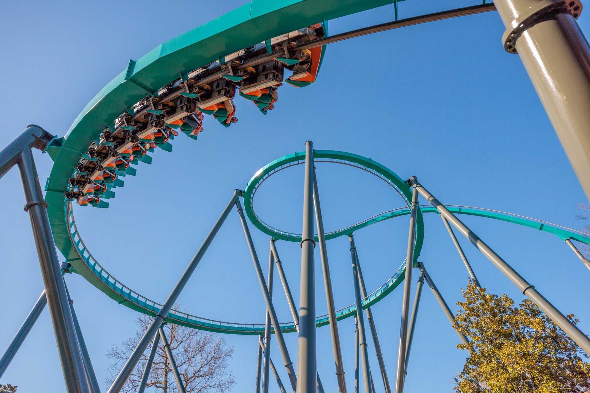 Thrill Rides at Six Flags Over Georgia in Atlanta