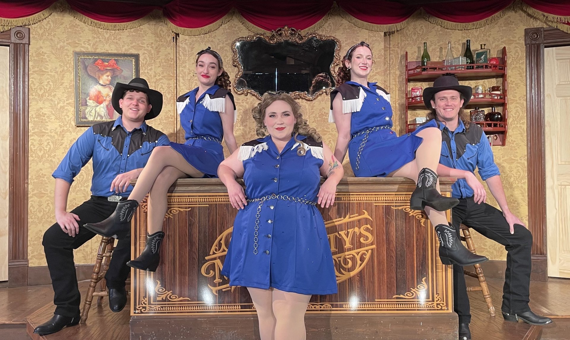 Miss Kitty's Boot Scootin' Country - Six Flags St Louis