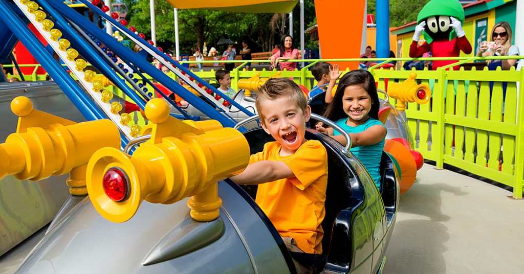 Marvin the Martian Space Rockets | Kids Ride | Six Flags Over Texas