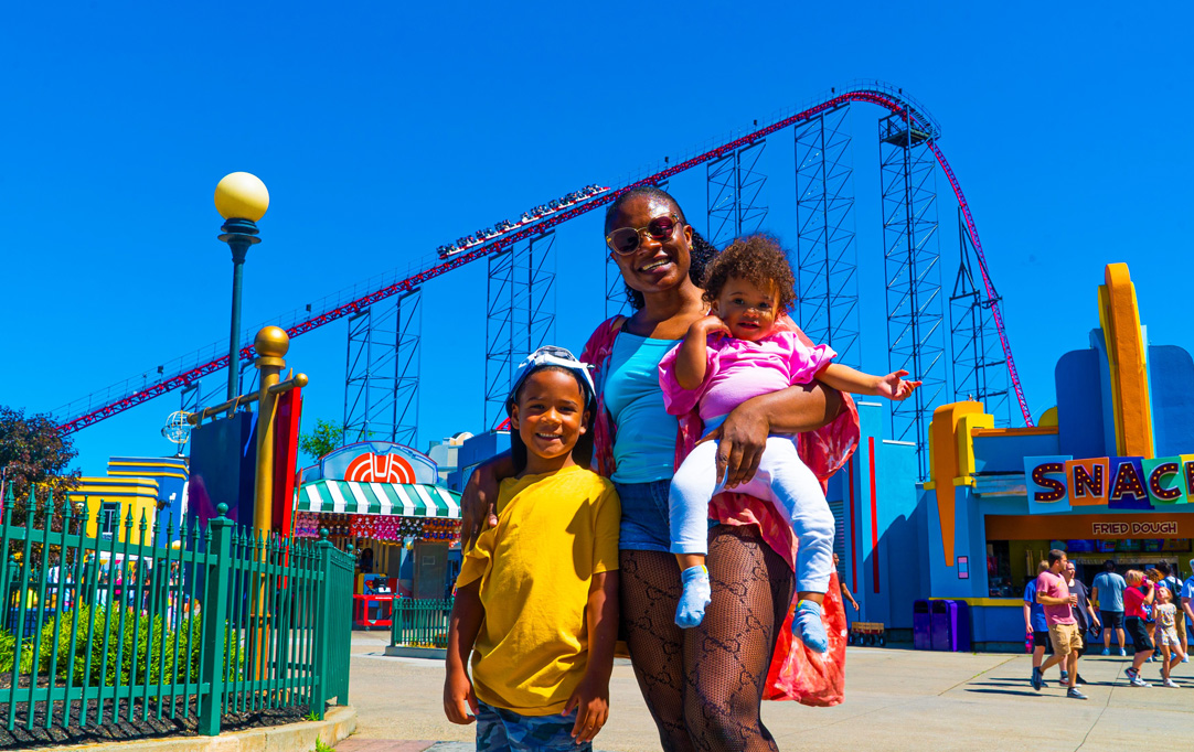 Plan Your Visit to Six Flags New England in Springfield, MA