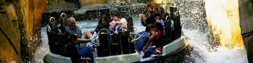 Roaring Rapids - Six Flags Magic Mountain