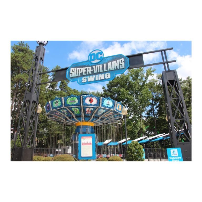 Thrill Rides at Six Flags Over Georgia in Atlanta