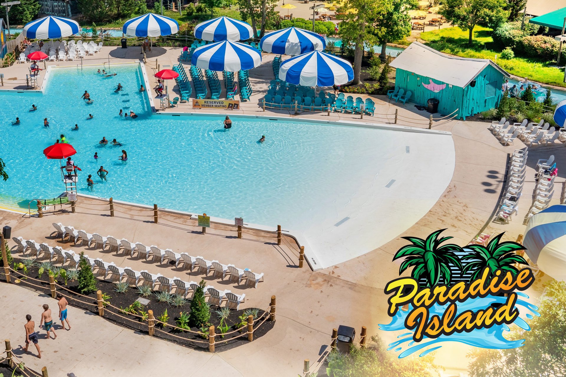 Paradise Island - Hurricane Harbor Phoenix