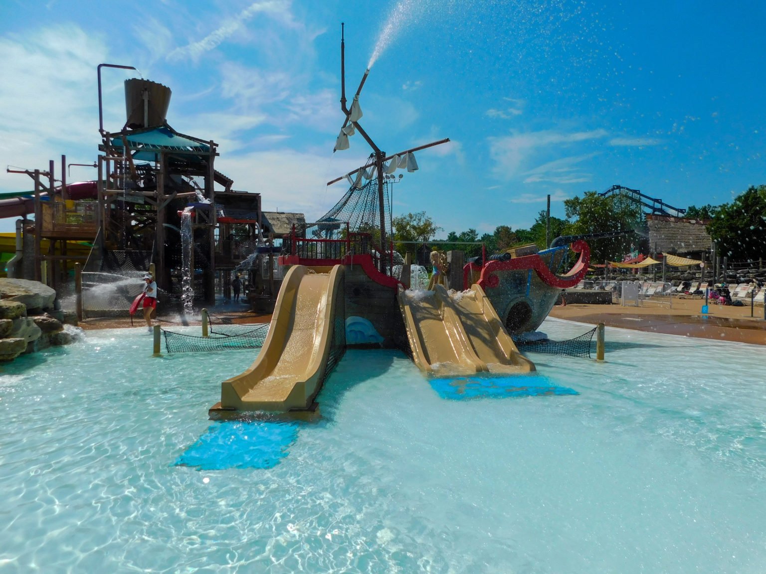 Six Flags Rides & Attractions in St. Louis, MO