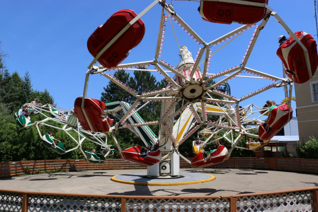 Kids Rides | Six Flags Great America